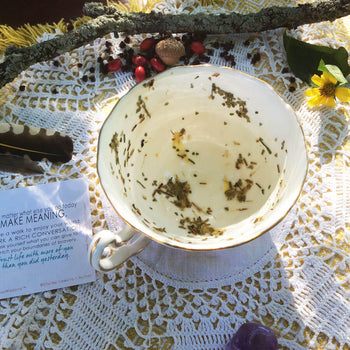 How to Interpret Tea Leaf Reading Symbols – Plum Deluxe Tea