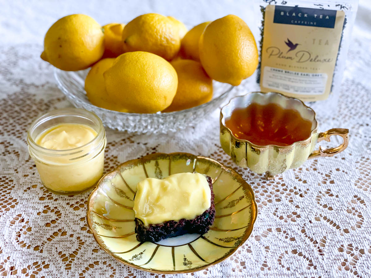 Luscious Lemony Lemon Brownies – Plum Deluxe Tea