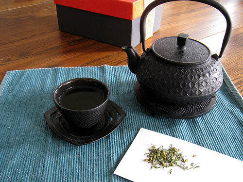 Tea Superstitions for Prosperity, Love, and Good Fortune – Plum Deluxe Tea