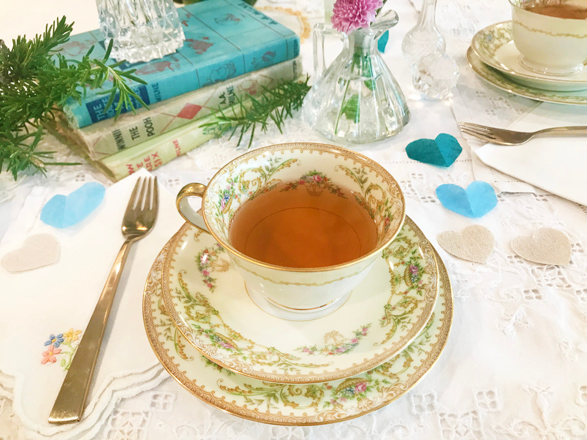 How to Throw a Mother Daughter Tea Party – Plum Deluxe Tea