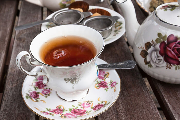 Four Movies for Teatime Entertainment – Plum Deluxe Tea